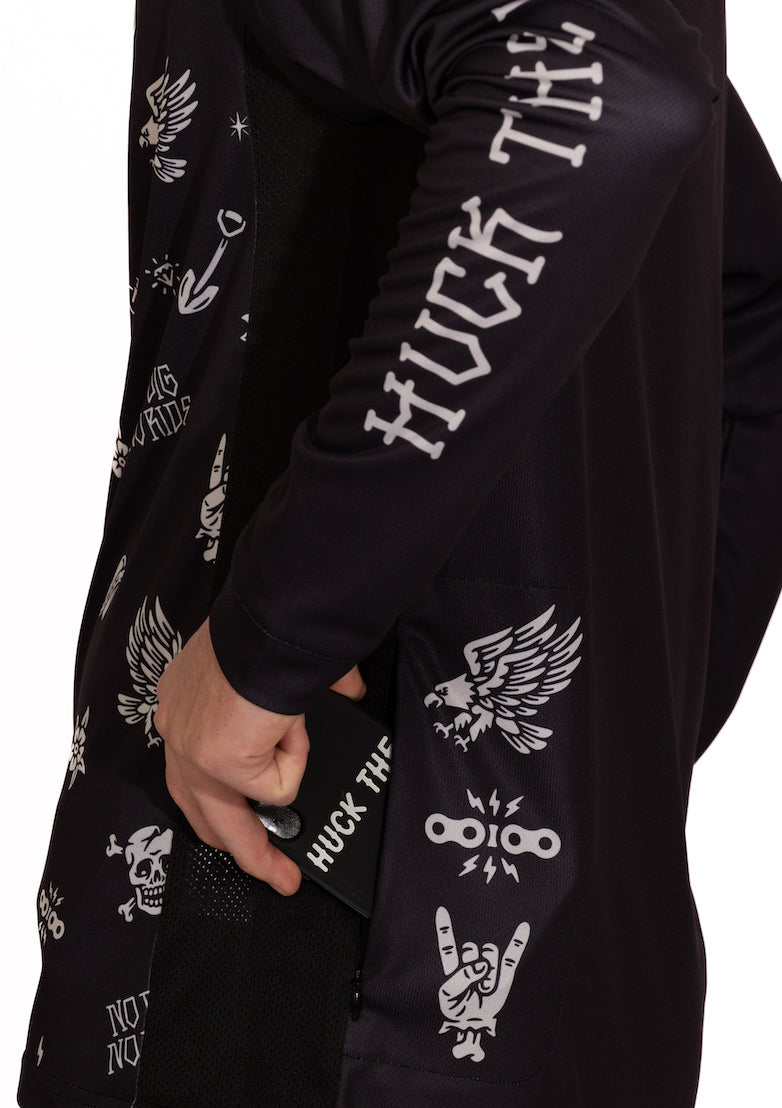 Huck The World Black Panther Long Sleeve Jersey in Black